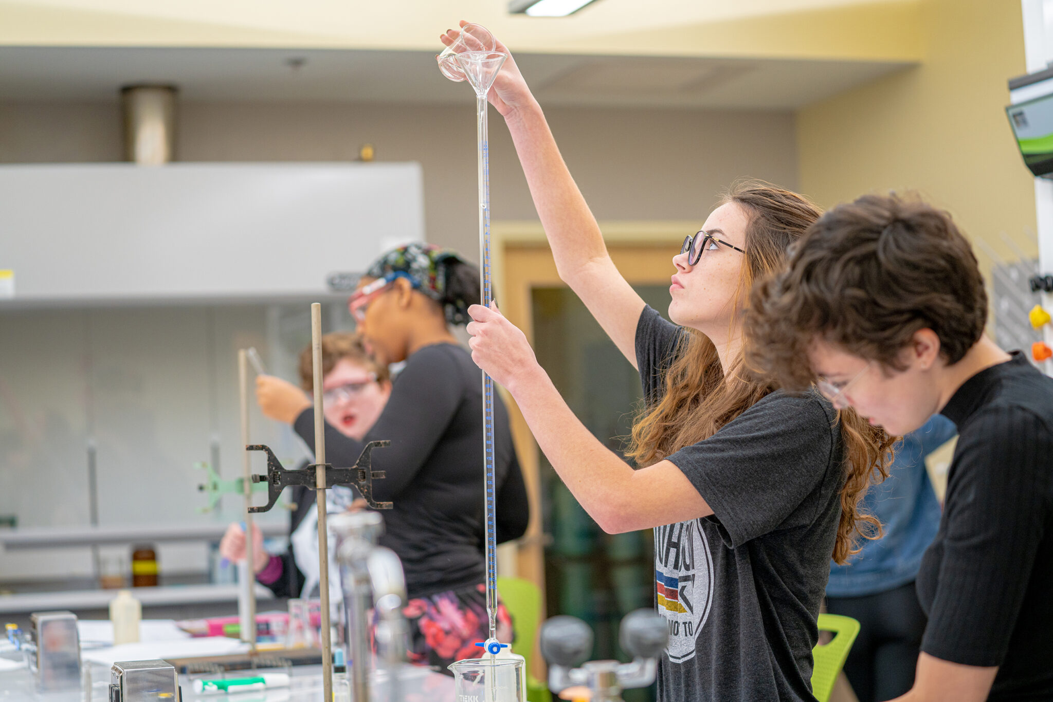 Hollinsummer Program - Hollins University