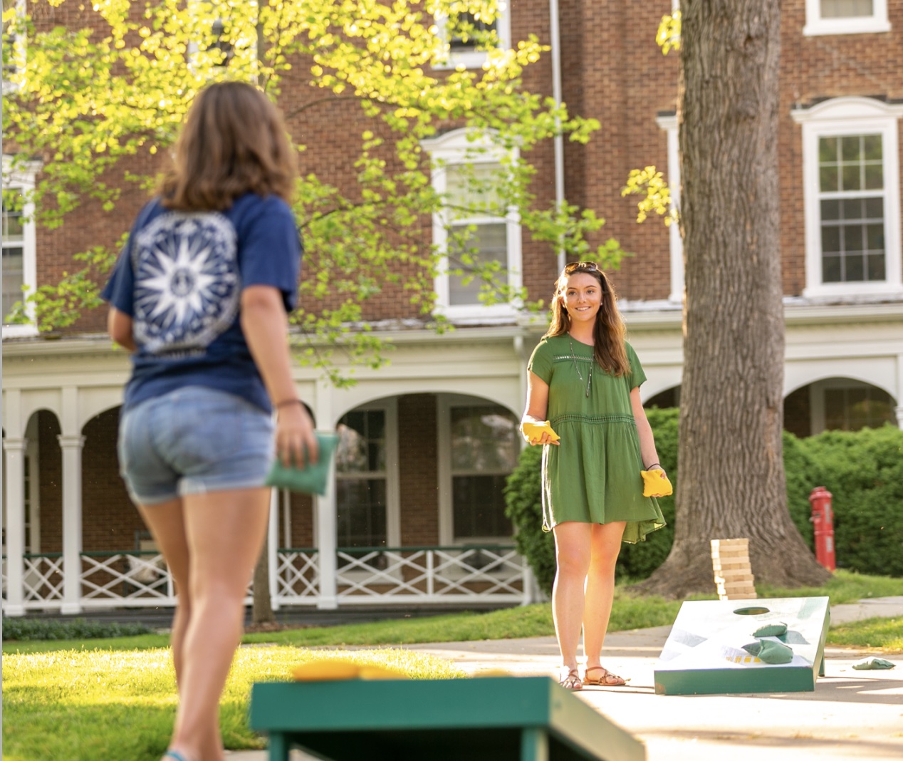 Admission & Aid - Hollins University